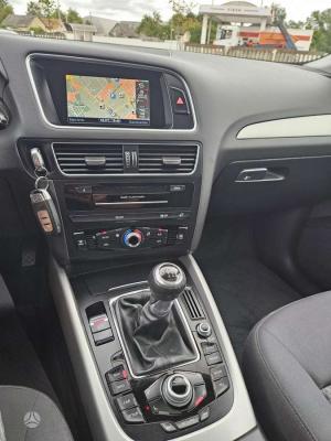 Grey Audi Q5 2014 in Siauliai, with an engine capacity of 1.97 L and mileage of 268 thousand km for 11450 €, photo 21 on AUTOMOTO.COM.LV