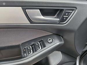 Grey Audi Q5 2014 in Siauliai, with an engine capacity of 1.97 L and mileage of 268 thousand km for 11450 €, photo 23 on AUTOMOTO.COM.LV