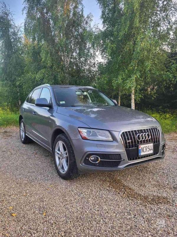 Audi Q5 2014 in Siauliai on AUTOMOTO.COM.LV Grey Audi Q5 2014 in Siauliai, with an engine capacity of 3.00 L and mileage of 184 thousand km for 12000 €, photo 1 on AUTOMOTO.COM.LV