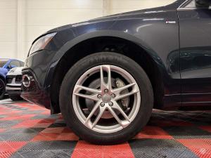 Pelēks Audi Q5 2014 Viļņa, ar dzinēja tilpumu 3.00 L un nobraukumu 237 tūkst. km par 9990 €, foto 10 vietnē AUTOMOTO.COM.LV