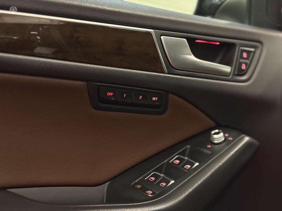 Pelēks Audi Q5 2014 Viļņa, ar dzinēja tilpumu 3.00 L un nobraukumu 237 tūkst. km par 9990 €, foto 14 vietnē AUTOMOTO.COM.LV