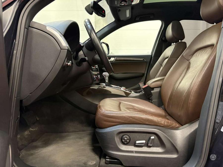 Pelēks Audi Q5 2014 Viļņa, ar dzinēja tilpumu 3.00 L un nobraukumu 237 tūkst. km par 9990 €, foto 15 vietnē AUTOMOTO.COM.LV