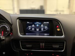 Pelēks Audi Q5 2014 Viļņa, ar dzinēja tilpumu 3.00 L un nobraukumu 237 tūkst. km par 9990 €, foto 25 vietnē AUTOMOTO.COM.LV