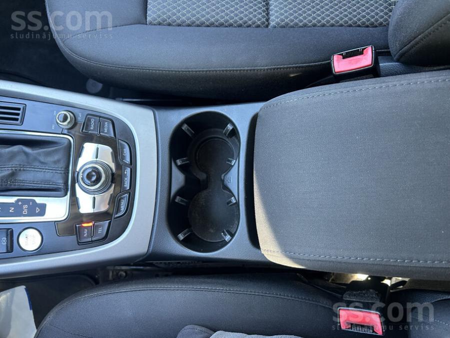 Pelēks Audi Q5 2014 Alūksne, ar dzinēja tilpumu 3.00 L un nobraukumu 0 tūkst. km par 10900 €, foto 26 vietnē AUTOMOTO.COM.LV