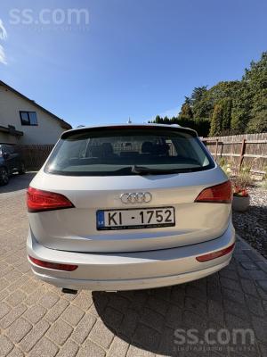 Grey Audi Q5 2014 in Riga, with an engine capacity of 2.00 L and mileage of 287 thousand km for 12500 €, photo 12 on AUTOMOTO.COM.LV