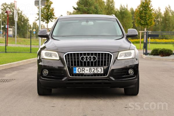 Audi Q5 2014 in Jelgava on AUTOMOTO.COM.LV Grey Audi Q5 2014 in Jelgava, with an engine capacity of 2.00 L and mileage of 0 thousand km for 12500 β¬, photo 3 on AUTOMOTO.COM.LV