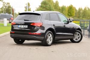 Pelēks Audi Q5 2014 Jelgava, ar dzinēja tilpumu 2.00 L un nobraukumu 0 tūkst. km par 12500 €, foto 5 vietnē AUTOMOTO.COM.LV