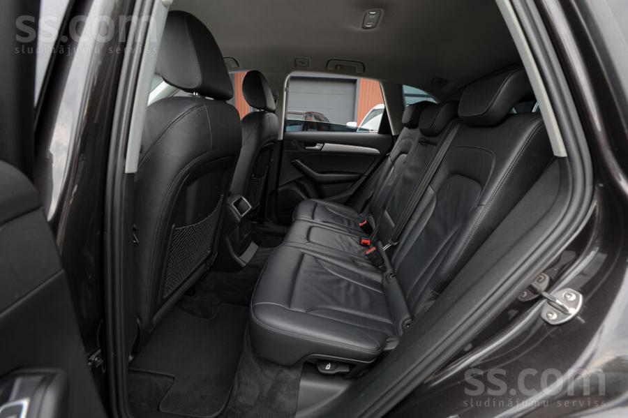 Pelēks Audi Q5 2014 Jelgava, ar dzinēja tilpumu 2.00 L un nobraukumu 0 tūkst. km par 12500 €, foto 11 vietnē AUTOMOTO.COM.LV