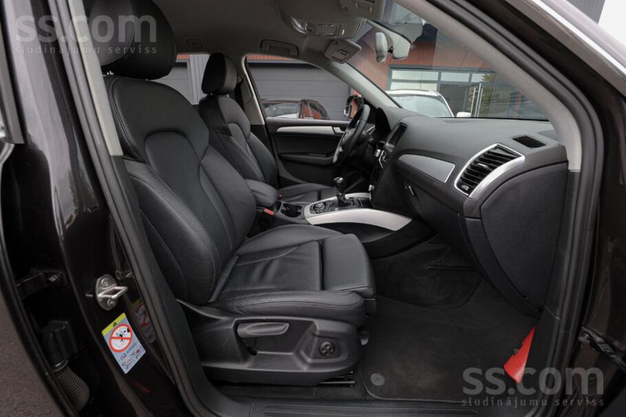 Pelēks Audi Q5 2014 Jelgava, ar dzinēja tilpumu 2.00 L un nobraukumu 0 tūkst. km par 12500 €, foto 13 vietnē AUTOMOTO.COM.LV