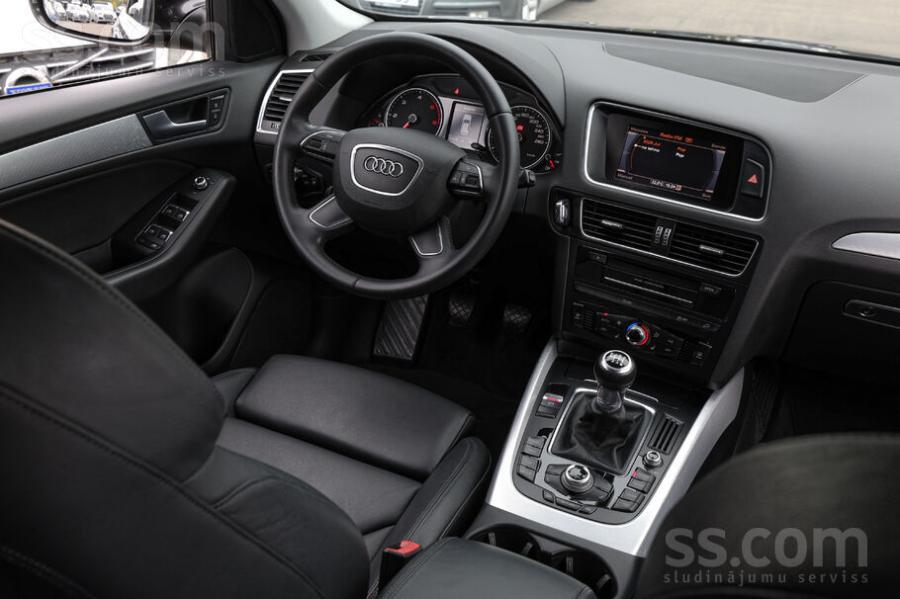 Pelēks Audi Q5 2014 Jelgava, ar dzinēja tilpumu 2.00 L un nobraukumu 0 tūkst. km par 12500 €, foto 14 vietnē AUTOMOTO.COM.LV