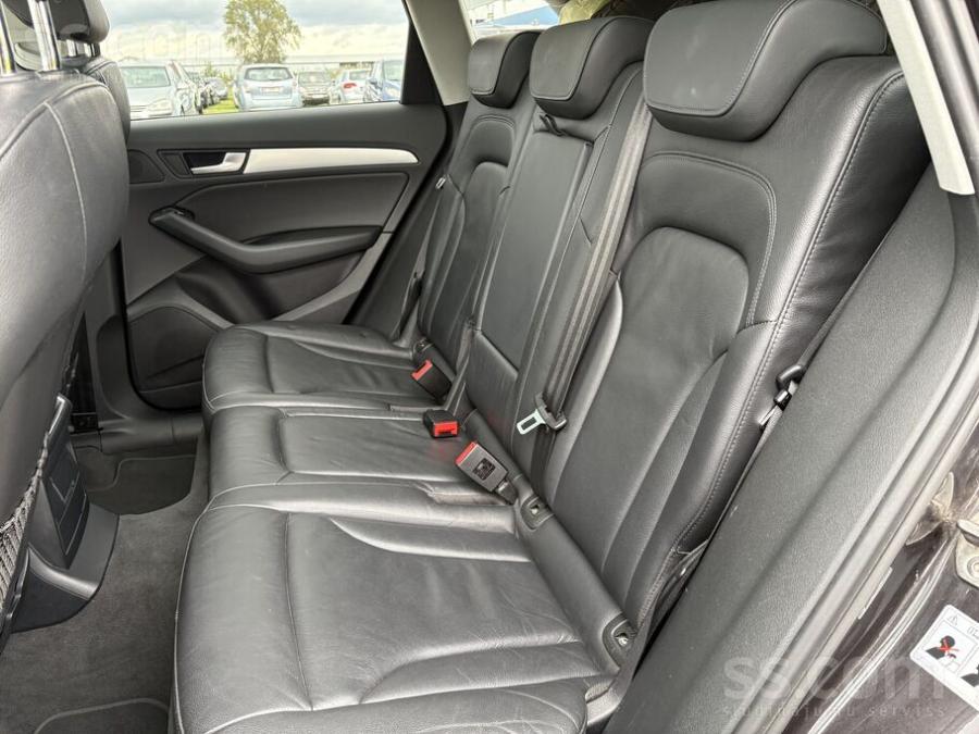 Pelēks Audi Q5 2014 Daugavpils, ar dzinēja tilpumu 2.00 L un nobraukumu 167 tūkst. km par 12950 €, foto 22 vietnē AUTOMOTO.COM.LV