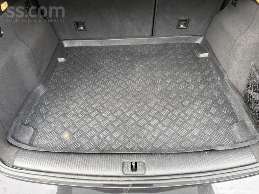 Pelēks Audi Q5 2014 Daugavpils, ar dzinēja tilpumu 2.00 L un nobraukumu 167 tūkst. km par 12950 €, foto 27 vietnē AUTOMOTO.COM.LV