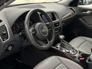 Pelēks Audi Q5 2015 Viļņa, ar dzinēja tilpumu 3.00 L un nobraukumu 196 tūkst. km par 14490 €, foto 8 vietnē AUTOMOTO.COM.LV