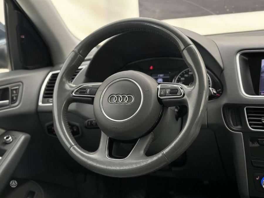 Pelēks Audi Q5 2015 Viļņa, ar dzinēja tilpumu 3.00 L un nobraukumu 196 tūkst. km par 14490 €, foto 17 vietnē AUTOMOTO.COM.LV