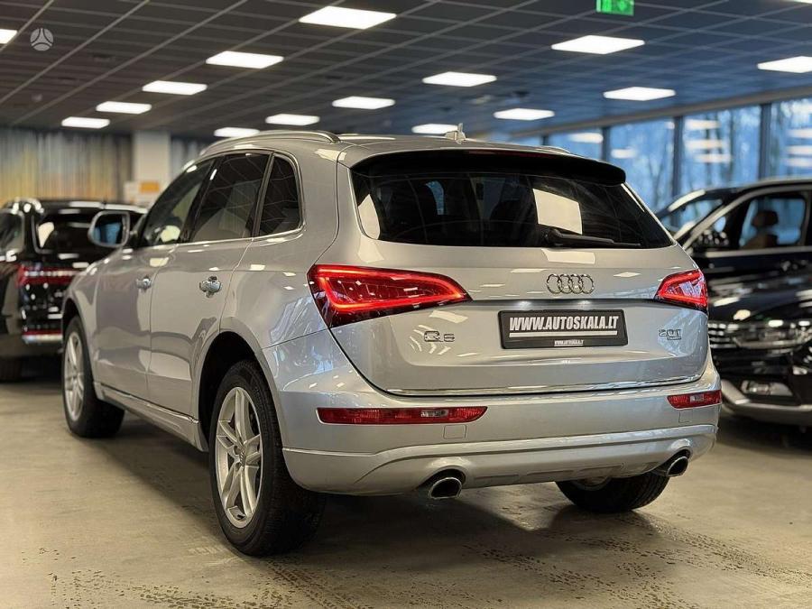 Grey Audi Q5 2015 in Klaipeda, with an engine capacity of 1.98 L and mileage of 153 thousand km for 14950 €, photo 4 on AUTOMOTO.COM.LV
