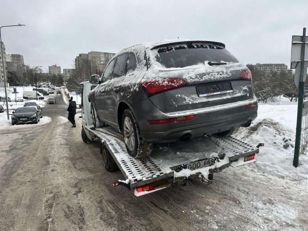 Grey Audi Q5 2015 in Vilnius, with an engine capacity of 1.98 L and mileage of 96 thousand km for 9250 €, photo 10 on AUTOMOTO.COM.LV
