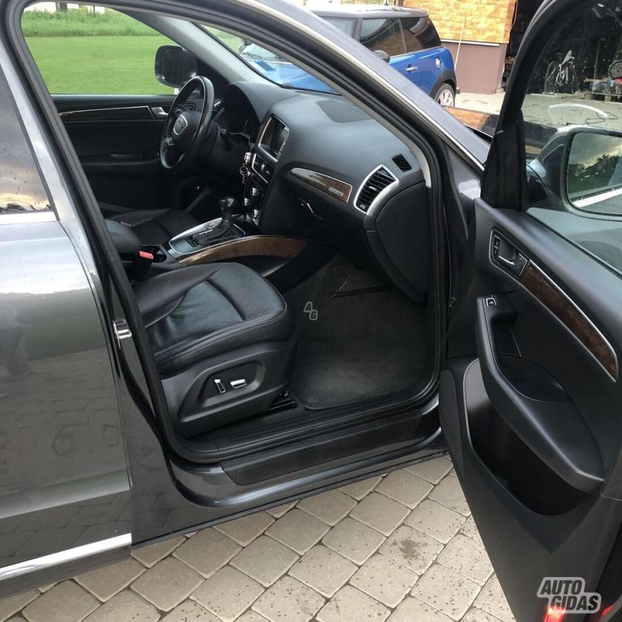 Pelēks Audi Q5 2015 Jonava, ar dzinēja tilpumu 2.00 L un nobraukumu 105 tūkst. km par 12100 €, foto 12 vietnē AUTOMOTO.COM.LV