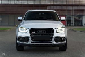 Grey Audi Q5 2015 in Klaipeda, with an engine capacity of 3.00 L and mileage of 149 thousand km for 14999 €, photo 3 on AUTOMOTO.COM.LV