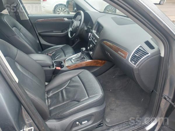 Pelēks Audi Q5 2015 Jelgava, ar dzinēja tilpumu 2.00 L un nobraukumu 201 tūkst. km par 13450 €, foto 7 vietnē AUTOMOTO.COM.LV