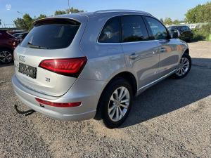 Pelēks Audi Q5 2015 Alīta, ar dzinēja tilpumu 1.97 L un nobraukumu 250 tūkst. km par 14200 €, foto 5 vietnē AUTOMOTO.COM.LV