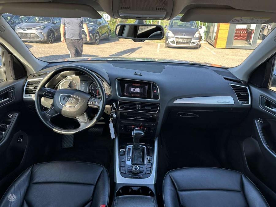 Pelēks Audi Q5 2015 Alīta, ar dzinēja tilpumu 1.97 L un nobraukumu 250 tūkst. km par 14200 €, foto 16 vietnē AUTOMOTO.COM.LV