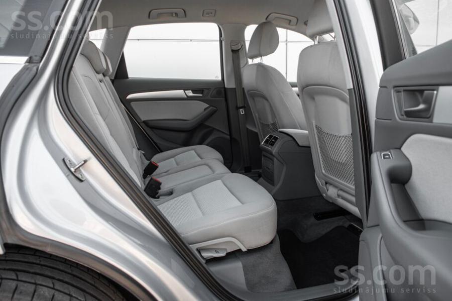 Pelēks Audi Q5 2015 Rīga, ar dzinēja tilpumu 2.00 L un nobraukumu 160 tūkst. km par 15750 €, foto 14 vietnē AUTOMOTO.COM.LV
