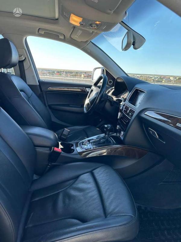 Grey Audi Q5 2015 in Vilnius, with an engine capacity of 1.98 L and mileage of 196 thousand km for 11999 €, photo 7 on AUTOMOTO.COM.LV