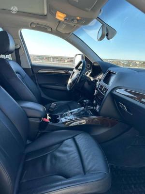 Grey Audi Q5 2015 in Vilnius, with an engine capacity of 1.98 L and mileage of 196 thousand km for 11999 €, photo 8 on AUTOMOTO.COM.LV