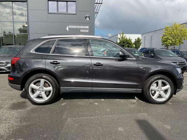 Grey Audi Q5 2015 in Riga, with an engine capacity of 2.97 L and mileage of 300 thousand km for 12900 €, photo 5 on AUTOMOTO.COM.LV