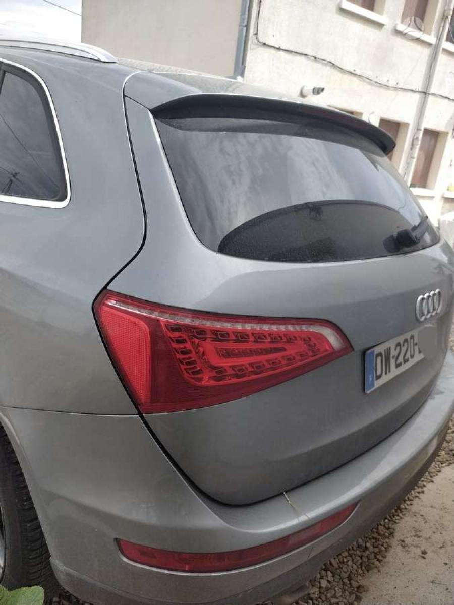 Grey Audi Q5 2015 in Vilnius, with an engine capacity of 2.97 L and mileage of 330 thousand km for 7500 €, photo 6 on AUTOMOTO.COM.LV