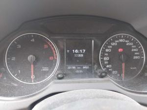 Grey Audi Q5 2015 in Vilnius, with an engine capacity of 2.97 L and mileage of 330 thousand km for 7500 €, photo 12 on AUTOMOTO.COM.LV