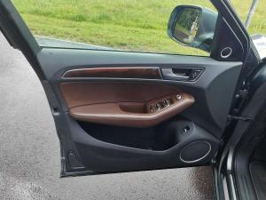 Grey Audi Q5 2015 in Kaunas, with an engine capacity of 2.97 L and mileage of 231 thousand km for 12300 €, photo 13 on AUTOMOTO.COM.LV