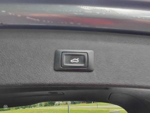 Grey Audi Q5 2015 in Kaunas, with an engine capacity of 2.97 L and mileage of 231 thousand km for 12300 €, photo 17 on AUTOMOTO.COM.LV