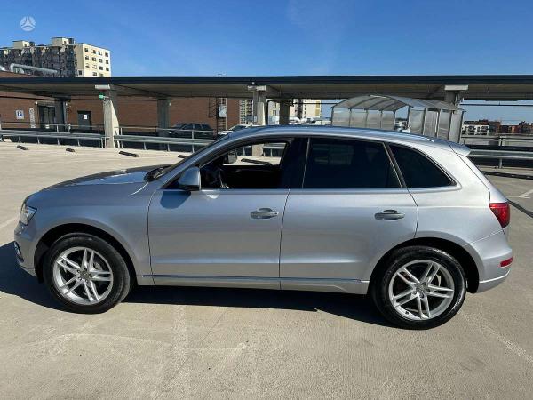 Grey Audi Q5 2015 in Vilnius, with an engine capacity of 1.98 L and mileage of 196 thousand km for 11969 €, photo 9 on AUTOMOTO.COM.LV