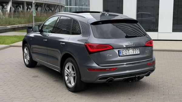 Grey Audi Q5 2015 in Vilnius, with an engine capacity of 3.00 L and mileage of 235 thousand km for 8750 €, photo 4 on AUTOMOTO.COM.LV