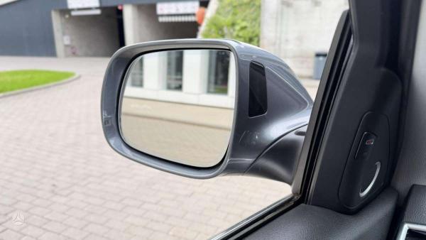 Grey Audi Q5 2015 in Vilnius, with an engine capacity of 3.00 L and mileage of 235 thousand km for 8750 €, photo 10 on AUTOMOTO.COM.LV