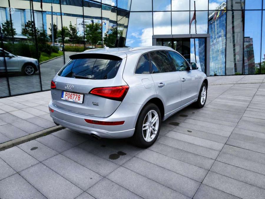 Pelēks Audi Q5 2015 Viļņa, ar dzinēja tilpumu 1.98 L un nobraukumu 196 tūkst. km par 12500 €, foto 7 vietnē AUTOMOTO.COM.LV