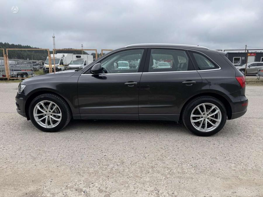 Pelēks Audi Q5 2015 Viļņa, ar dzinēja tilpumu 1.97 L un nobraukumu 298 tūkst. km par 10300 €, foto 9 vietnē AUTOMOTO.COM.LV