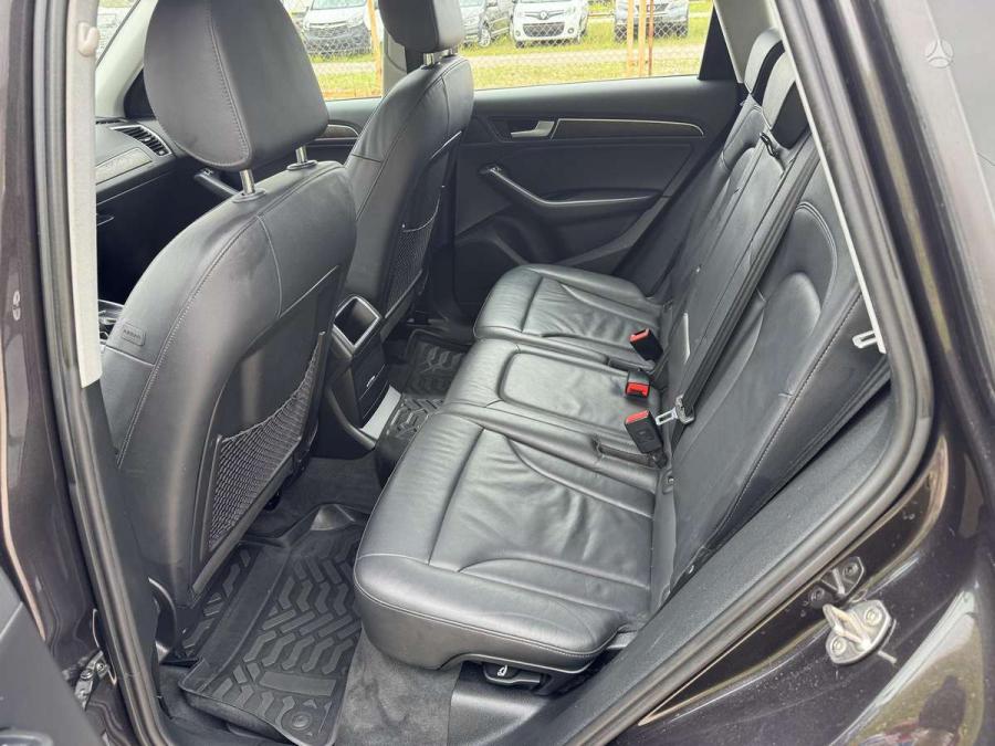 Pelēks Audi Q5 2015 Viļņa, ar dzinēja tilpumu 1.97 L un nobraukumu 298 tūkst. km par 10300 €, foto 11 vietnē AUTOMOTO.COM.LV