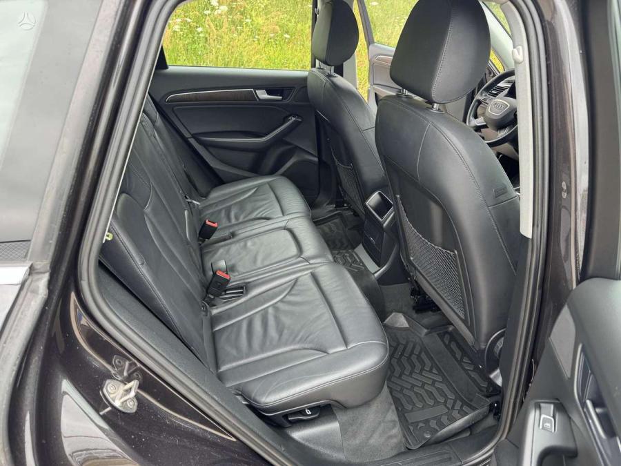 Pelēks Audi Q5 2015 Viļņa, ar dzinēja tilpumu 1.97 L un nobraukumu 298 tūkst. km par 10300 €, foto 14 vietnē AUTOMOTO.COM.LV