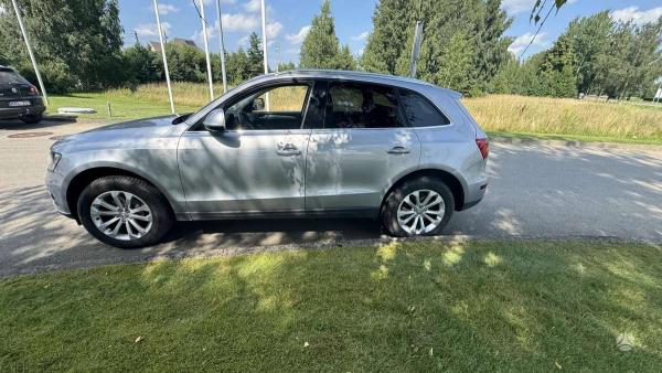Grey Audi Q5 2015 in Taurage, with an engine capacity of 1.97 L and mileage of 169 thousand km for 10200 €, photo 6 on AUTOMOTO.COM.LV