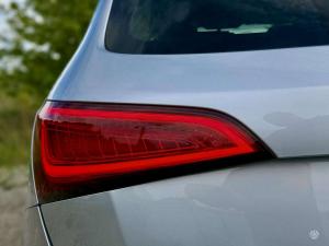 Grey Audi Q5 2015 in Siauliai, with an engine capacity of 1.97 L and mileage of 256 thousand km for 14999 €, photo 20 on AUTOMOTO.COM.LV