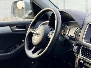 Grey Audi Q5 2015 in Siauliai, with an engine capacity of 1.97 L and mileage of 256 thousand km for 14999 €, photo 27 on AUTOMOTO.COM.LV