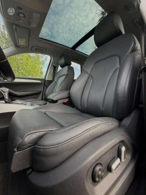 Grey Audi Q5 2015 in Siauliai, with an engine capacity of 1.97 L and mileage of 256 thousand km for 14999 €, photo 30 on AUTOMOTO.COM.LV