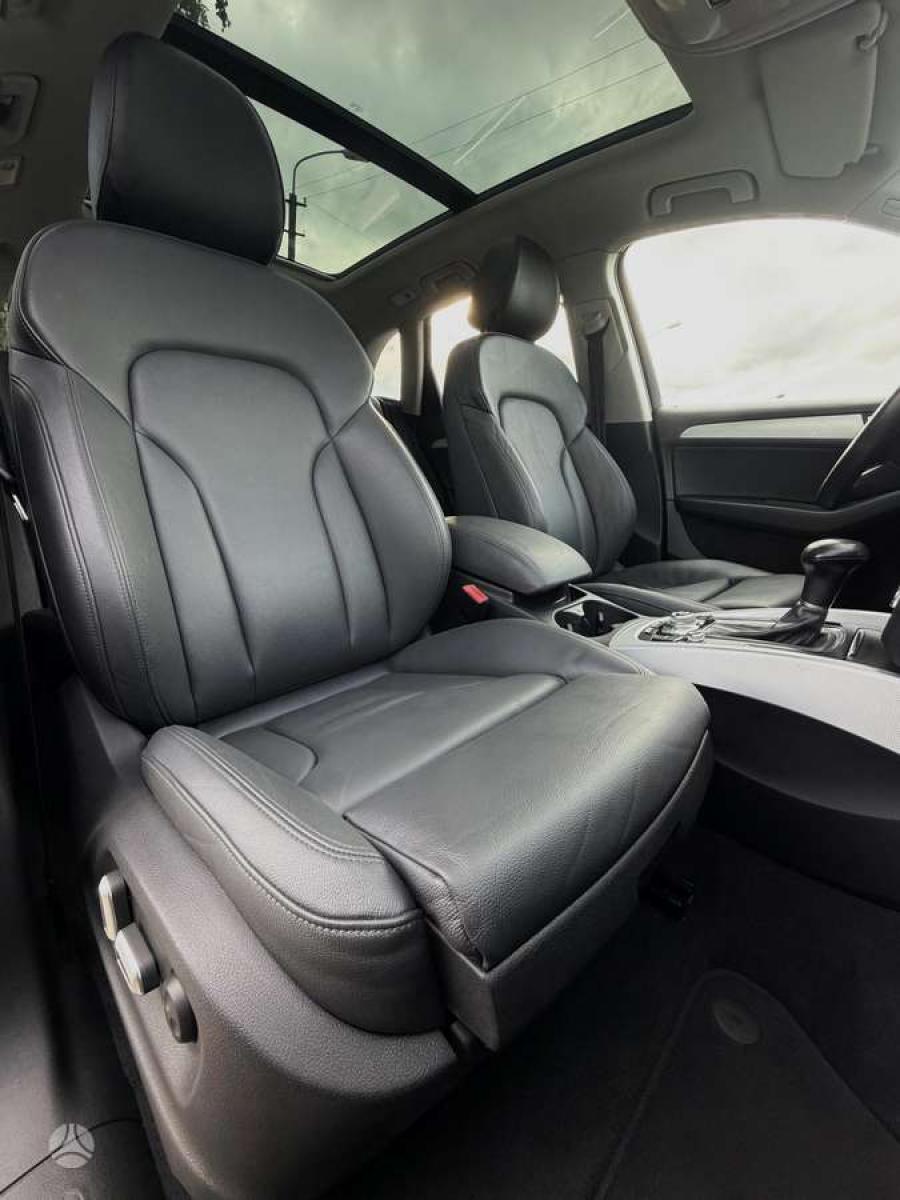 Grey Audi Q5 2015 in Siauliai, with an engine capacity of 1.97 L and mileage of 256 thousand km for 14999 €, photo 31 on AUTOMOTO.COM.LV