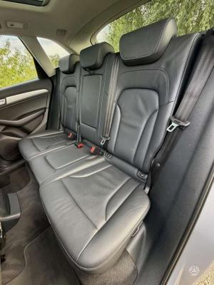 Grey Audi Q5 2015 in Siauliai, with an engine capacity of 1.97 L and mileage of 256 thousand km for 14999 €, photo 34 on AUTOMOTO.COM.LV