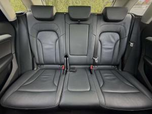 Grey Audi Q5 2015 in Siauliai, with an engine capacity of 1.97 L and mileage of 256 thousand km for 14999 €, photo 36 on AUTOMOTO.COM.LV