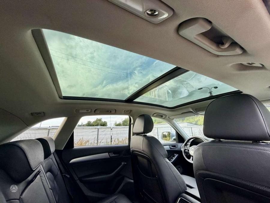 Grey Audi Q5 2015 in Siauliai, with an engine capacity of 1.97 L and mileage of 256 thousand km for 14999 €, photo 39 on AUTOMOTO.COM.LV
