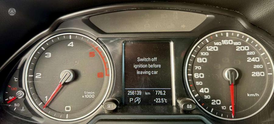 Grey Audi Q5 2015 in Siauliai, with an engine capacity of 1.97 L and mileage of 256 thousand km for 14999 €, photo 43 on AUTOMOTO.COM.LV