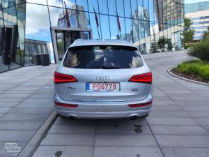 Grey Audi Q5 2015 in Vilnius, with an engine capacity of 2.00 L and mileage of 197 thousand km for 11350 €, photo 7 on AUTOMOTO.COM.LV
